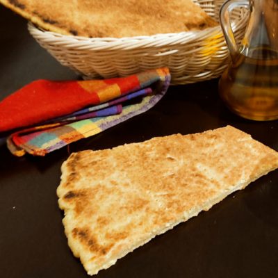 Galette kabyle à la semoule (Aghrum akourane ou Kesra)